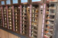 FEBO Amsterdam: Traditional Dutch Food To Try in 2025