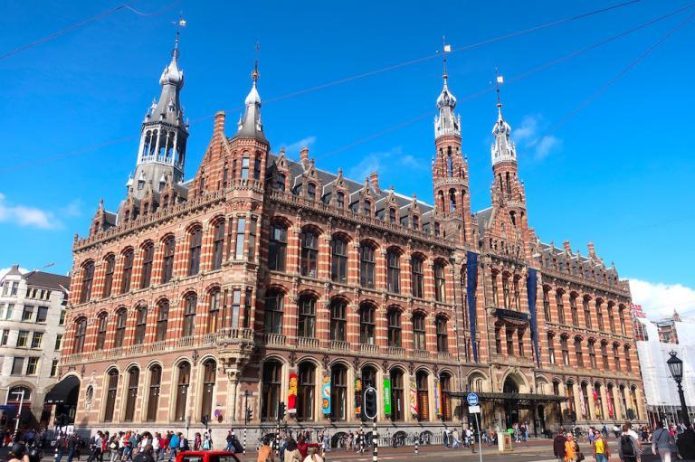 Amsterdam In WWII: Top 10 World War 2 Facts in Holland [2025]