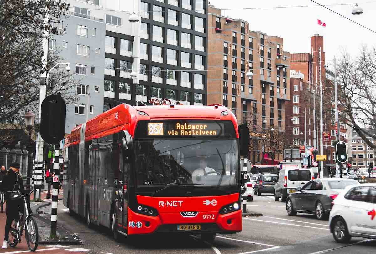 Hop-on Hop-off Amsterdam: Bus vs Boat, Tickets & Tips